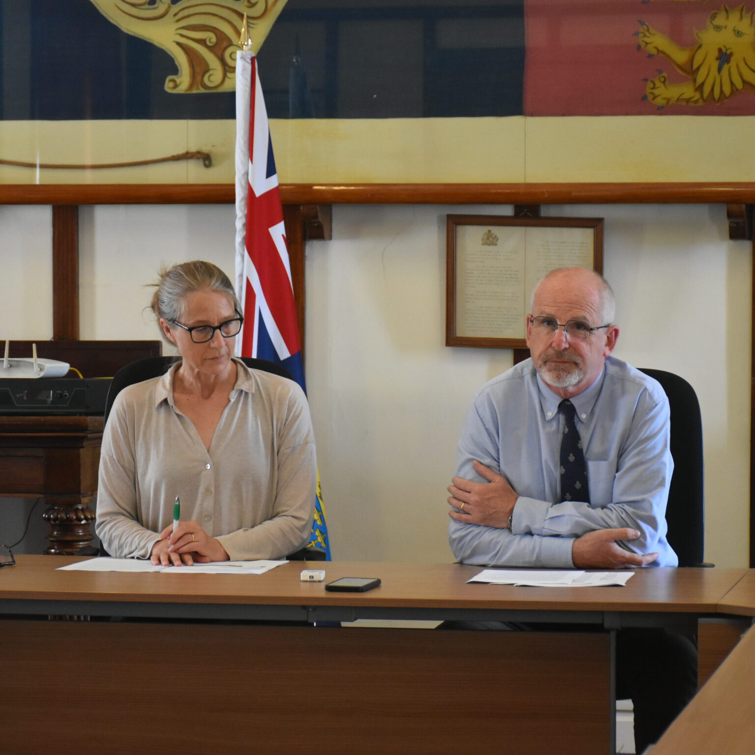 Governor and Chief Minister Deliver Radio Press Statement – St Helena